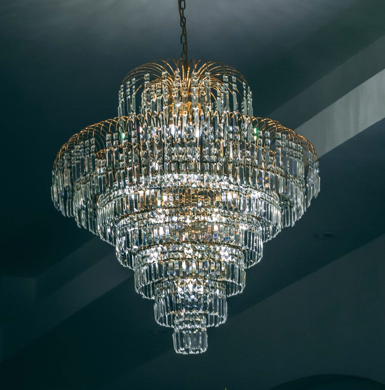 Regencycore - Style Ideas for a Bridgerton Inspired Home